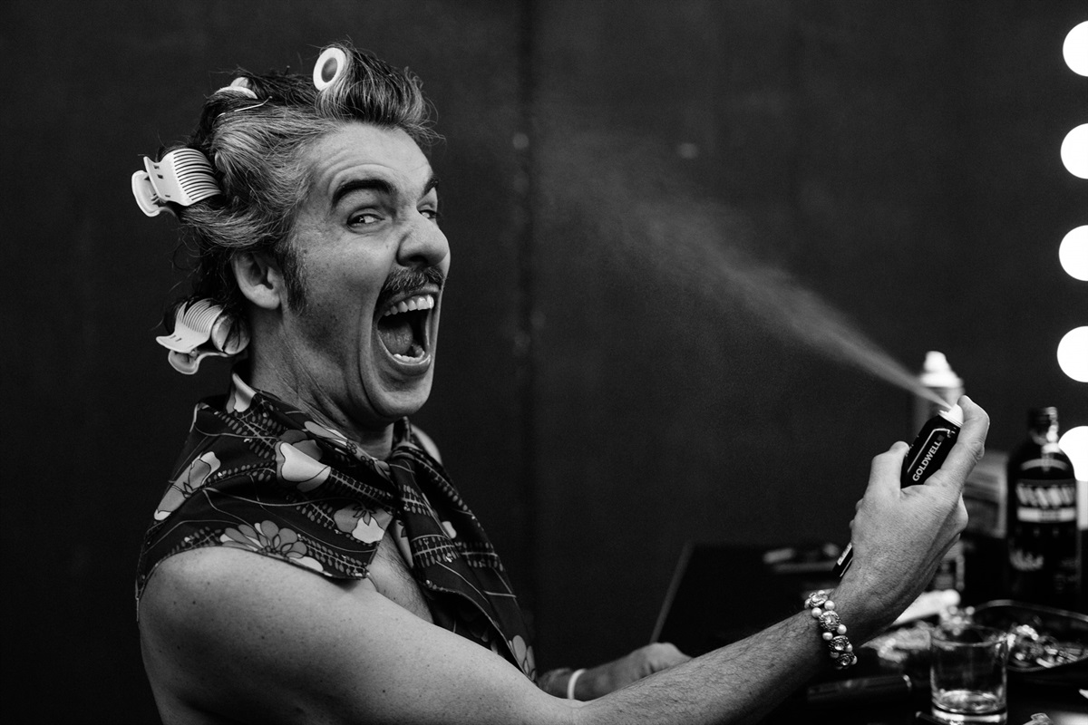 Barry Morgan Blows thru Stellavision Visit Hobsons Bay